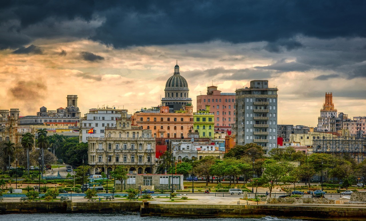 Voyage à Cuba : 2 quartiers incontournables de La Havane ...